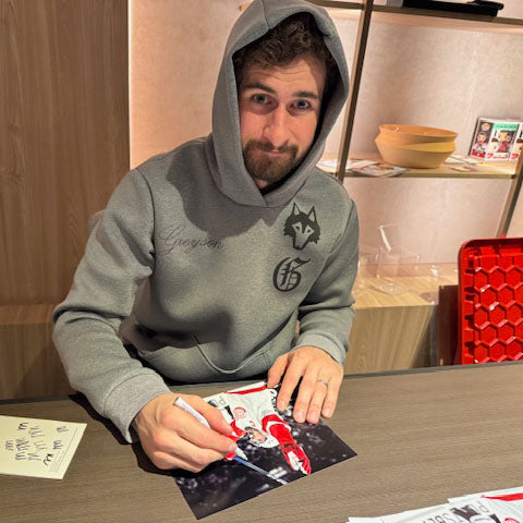 Dylan Larkin Autographed Detroit Red Wings 8X10 Photo (Celebration ...