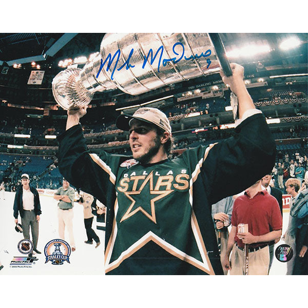 Mike Modano Autographed Dallas Stars 8X10 Photo (w/Cup) – Frozen Pond