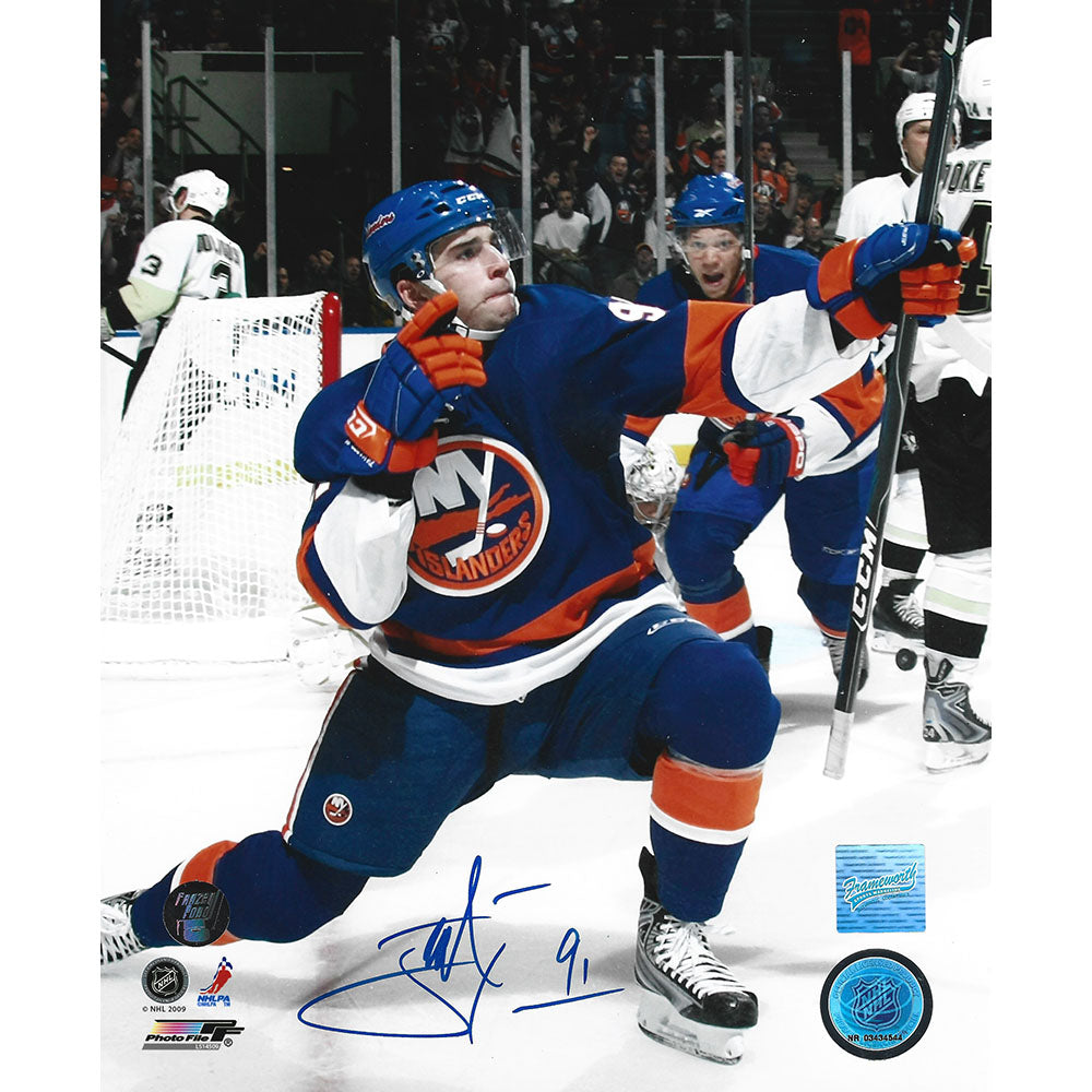 John Tavares Autographed New York Islanders 8X10 Photo – Frozen Pond